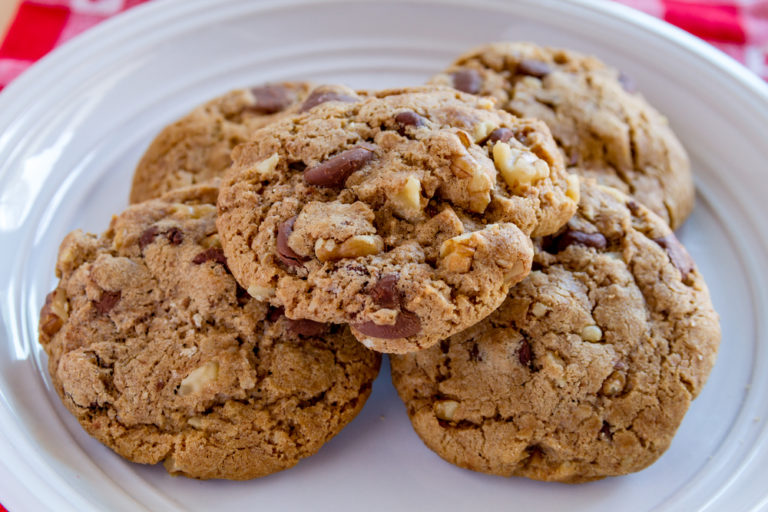 Superlicious Chocolate Chip Cookies - Suzy Cohen, RPh offers natural ...